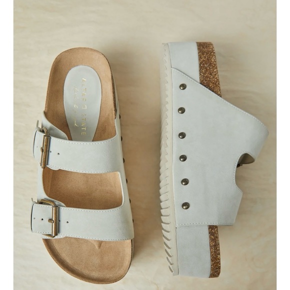 Altar'd State | Shoes | New Altard State Light Gray Serenna Platform ...
